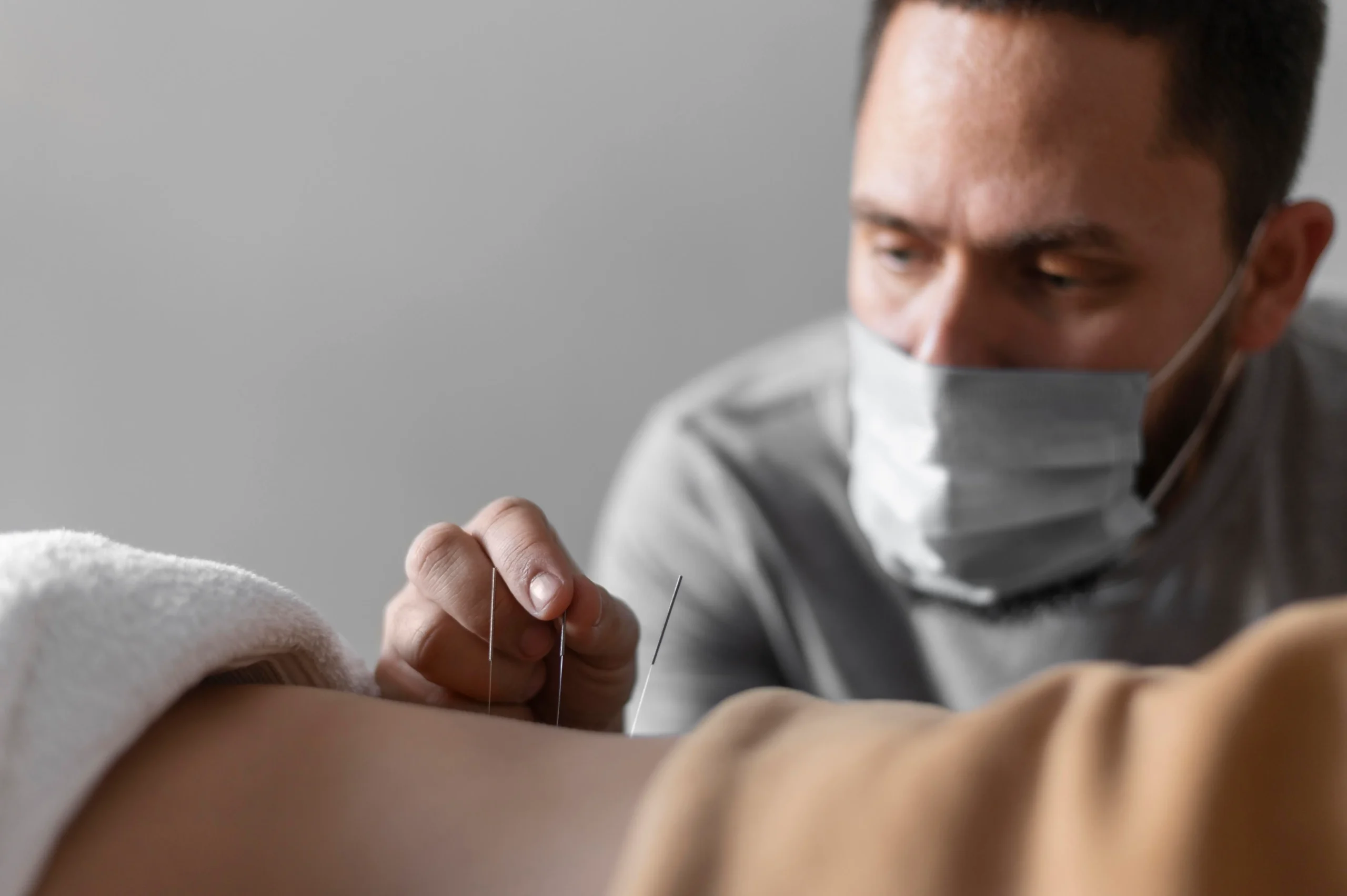 Terapi Akupuntur untuk Kesehatan Jantung - Medistra Hospital